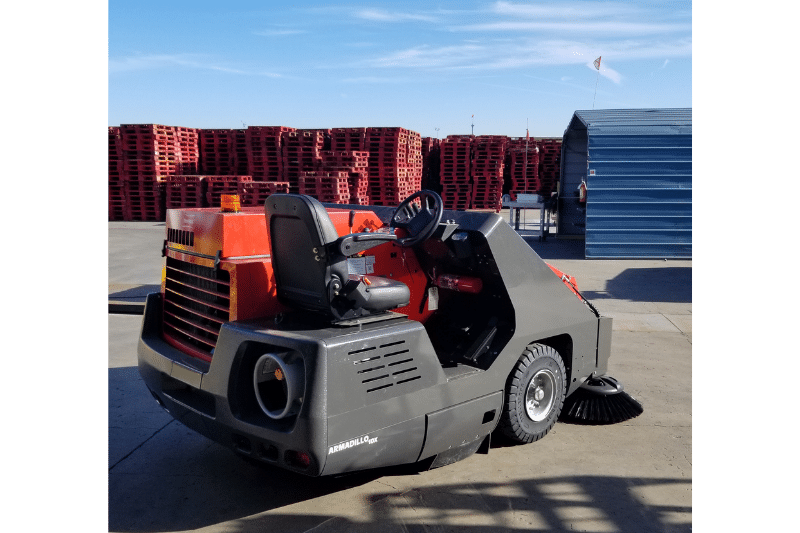 Powerboss ARMADILLO 10X - MH Equipment