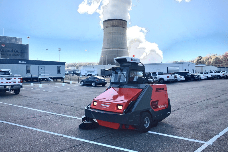 Powerboss ARMADILLO 10X - MH Equipment